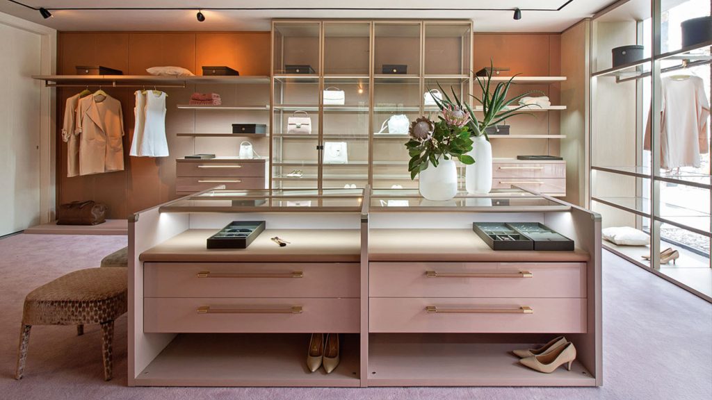 Vanity Island – Ornare